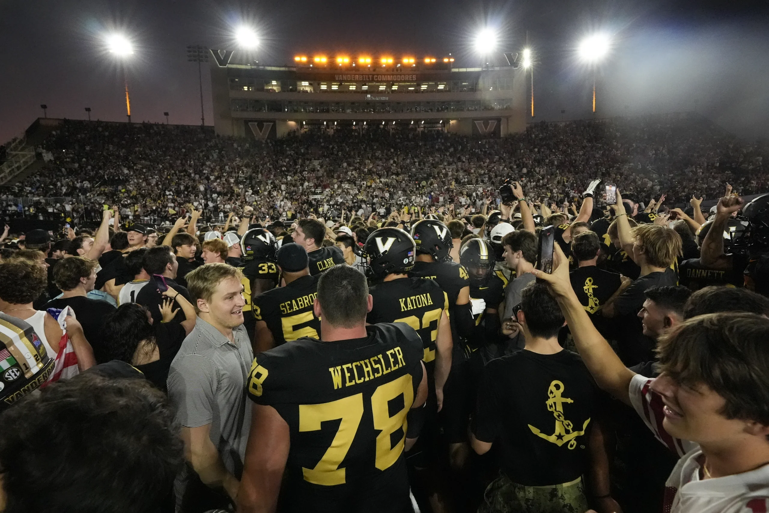 Vanderbilt ready to keep investing in football after historic season ...