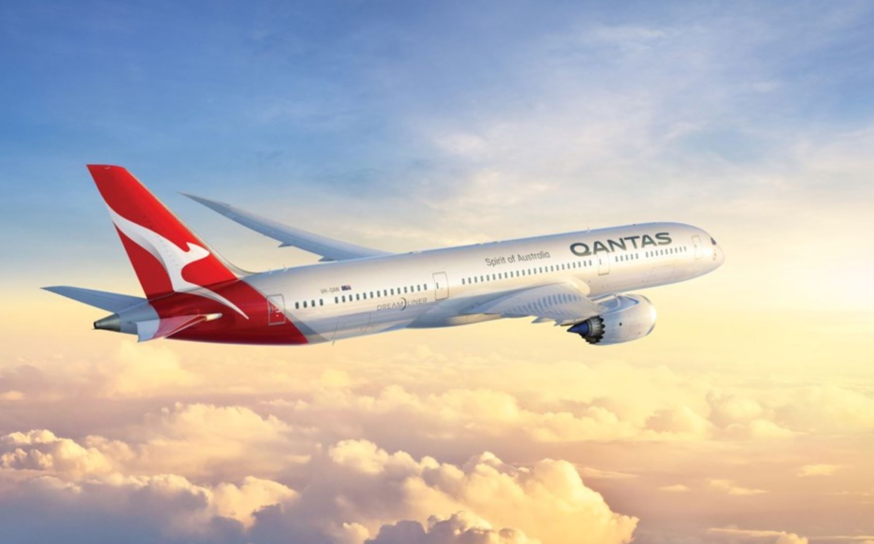 Qantas flight from Sydney lands safely in New Zealand after mayday call ...