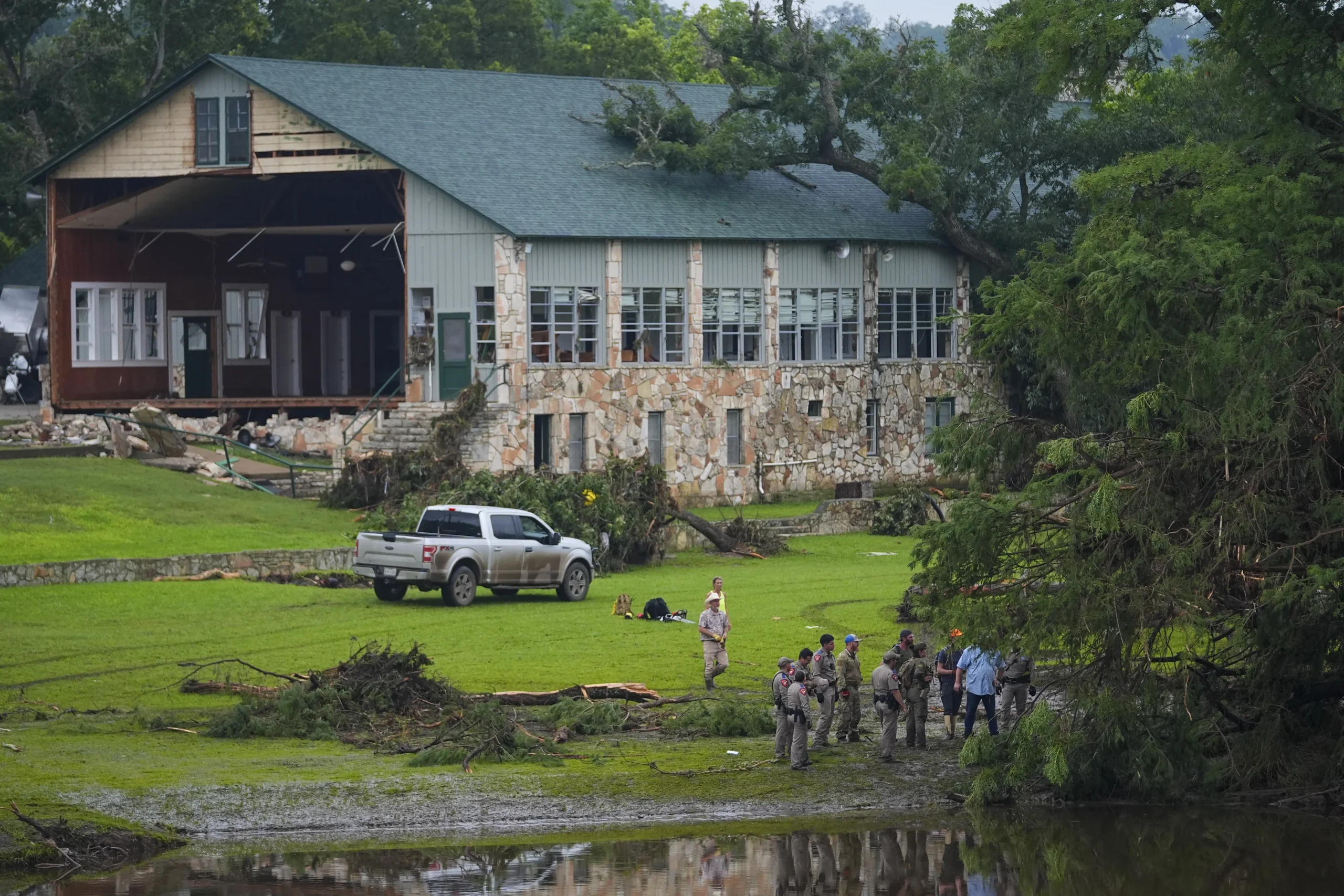 FEMA removed dozens of Camp Mystic buildings from 100-year flood map ...