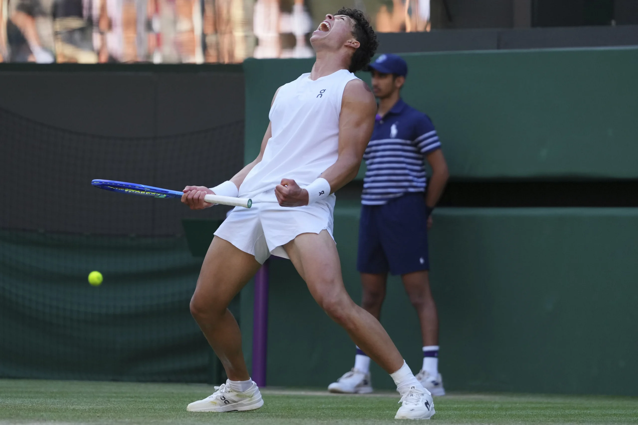 Wimbledon: Ben Shelton beats Sonego again to reach the quarterfinals ...