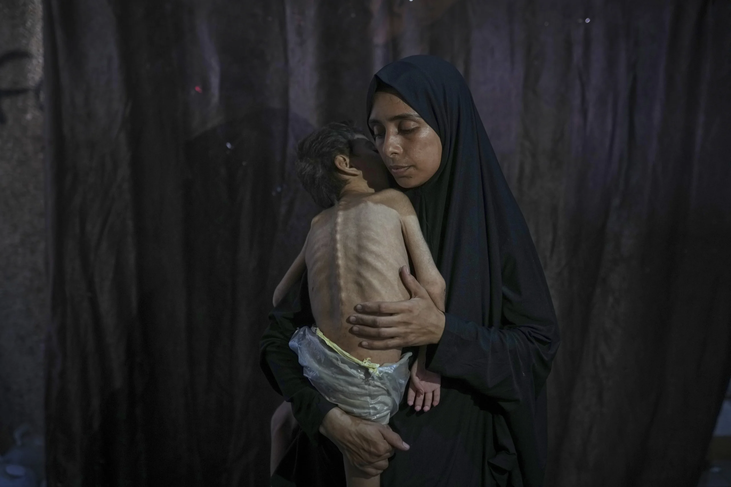 Israel to mobilize tens of thousands of reservists for expanded Gaza ...