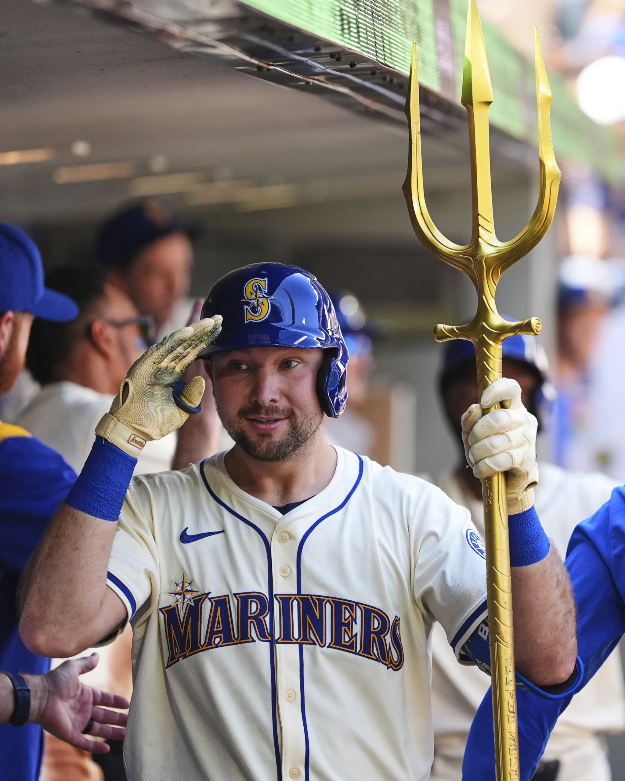 Cal Raleigh’s record-setting home runs power Mariners to 11-4 win over ...