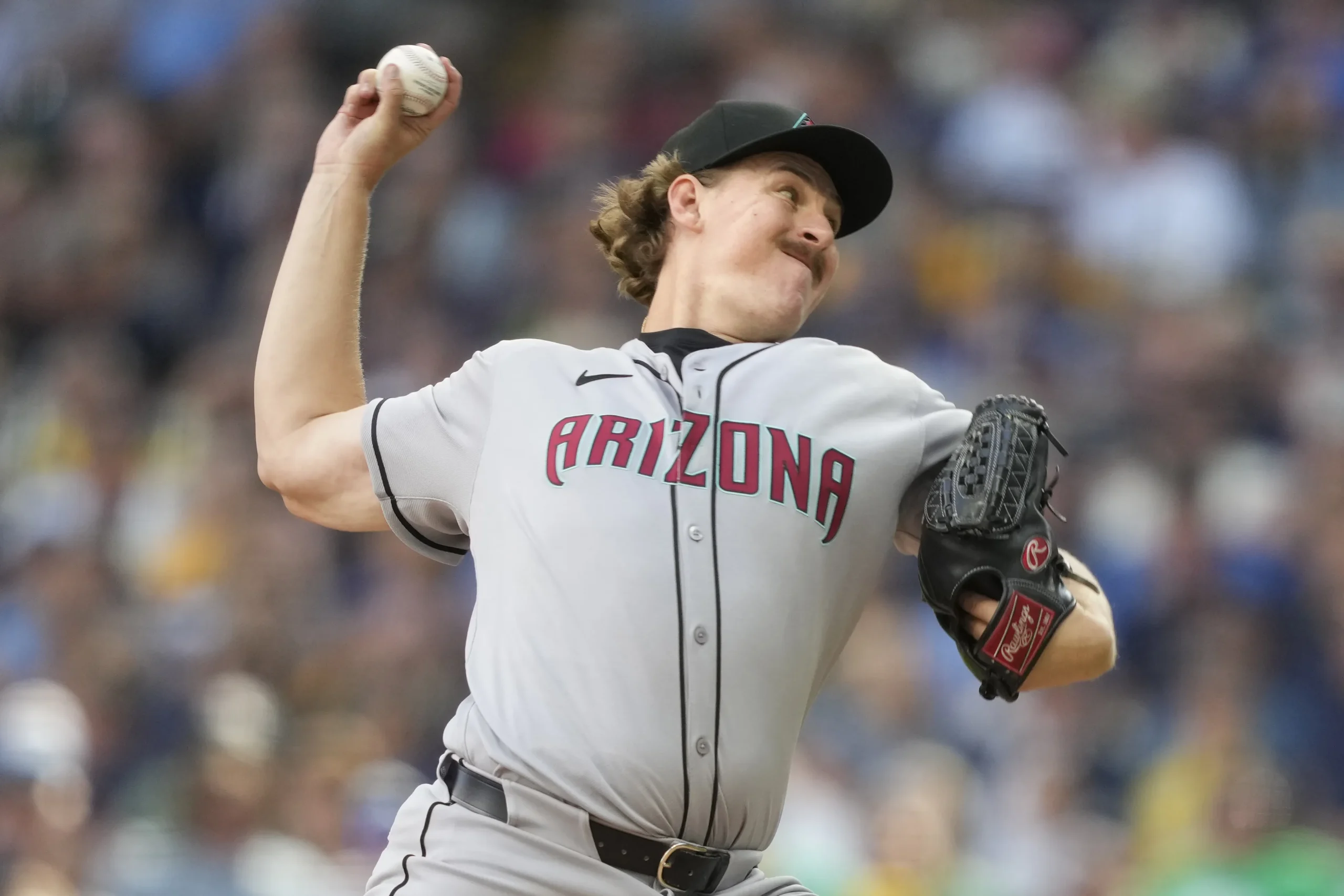 Diamondbacks reliever Rashi shines in long-awaited MLB debut with save ...