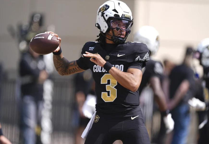 Ryan Staub leads rotation of Colorado quarterbacks, throws 2 TD passes ...