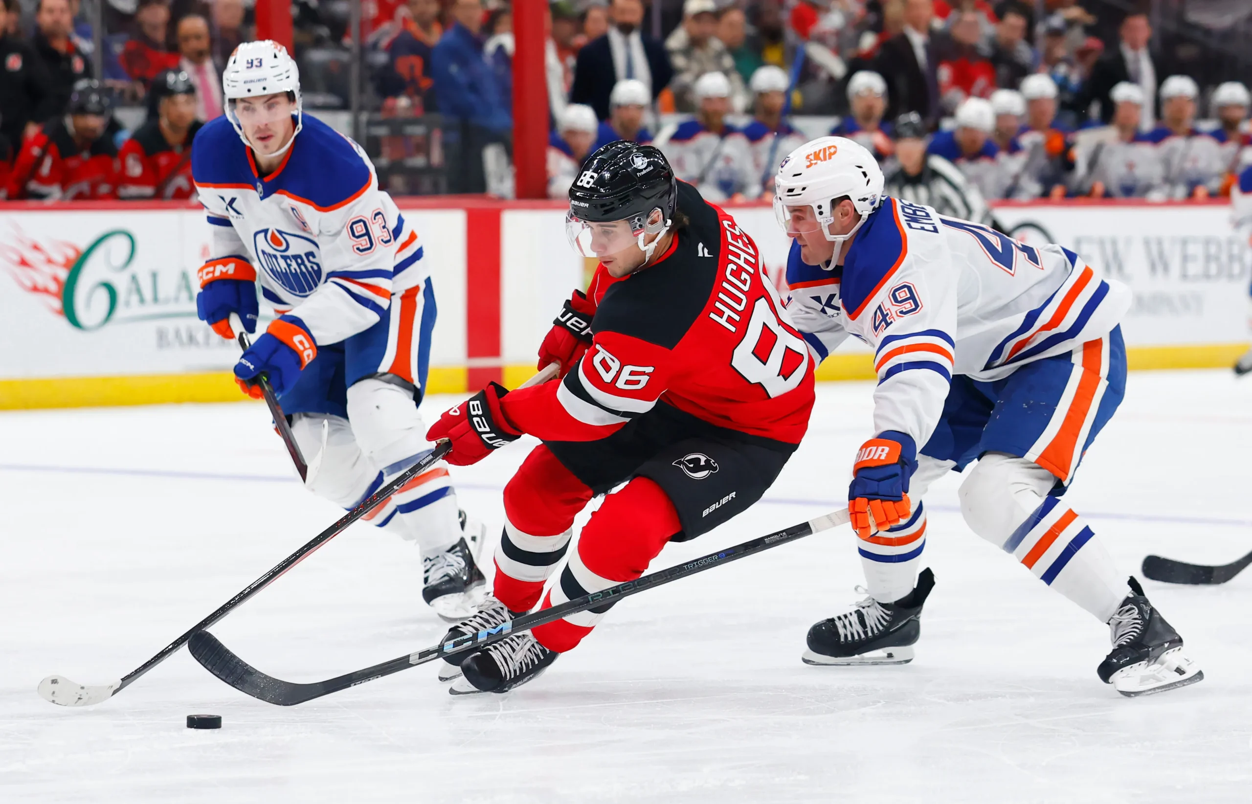 Jack Hughes scores 2 goals as the Devils win their 4th in a row by ...
