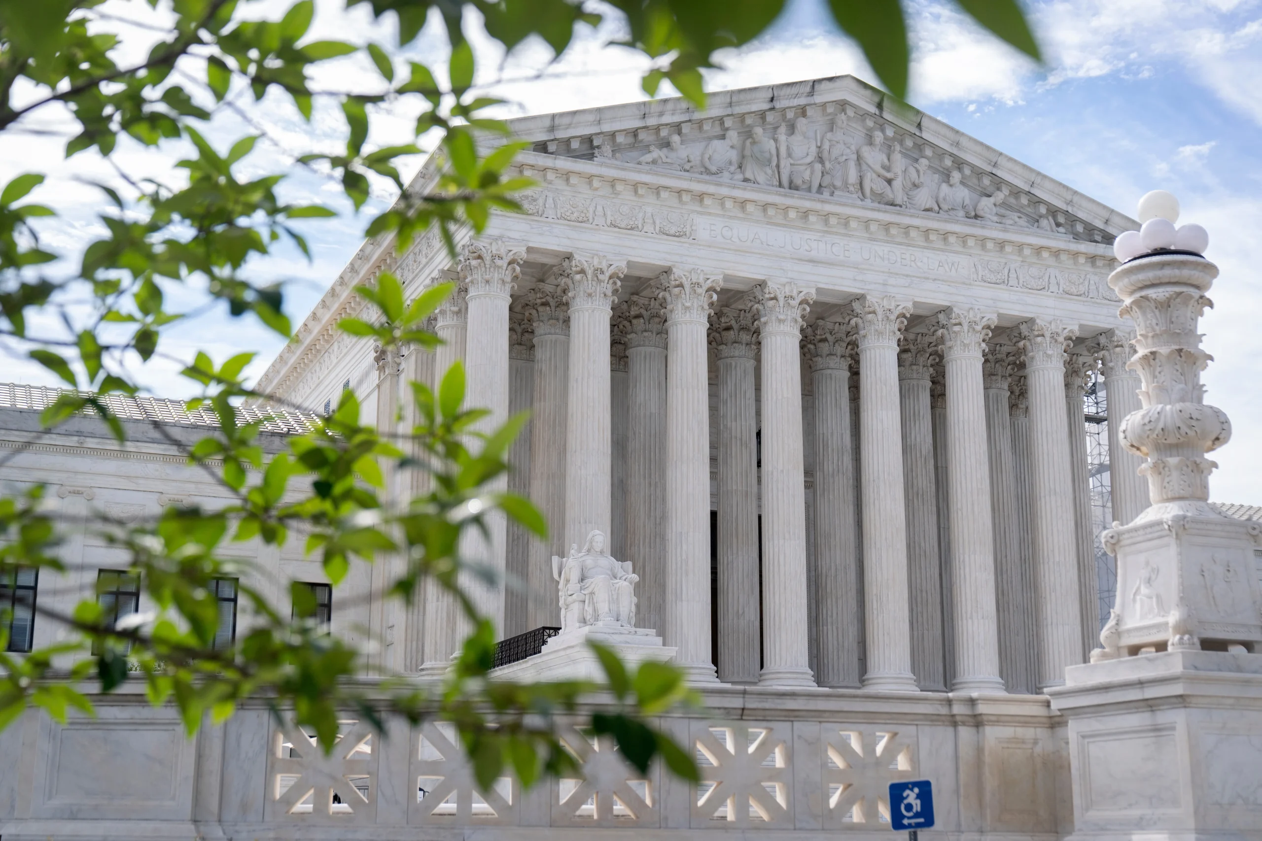 Supreme Court meets to weigh Trump’s birthright citizenship ...