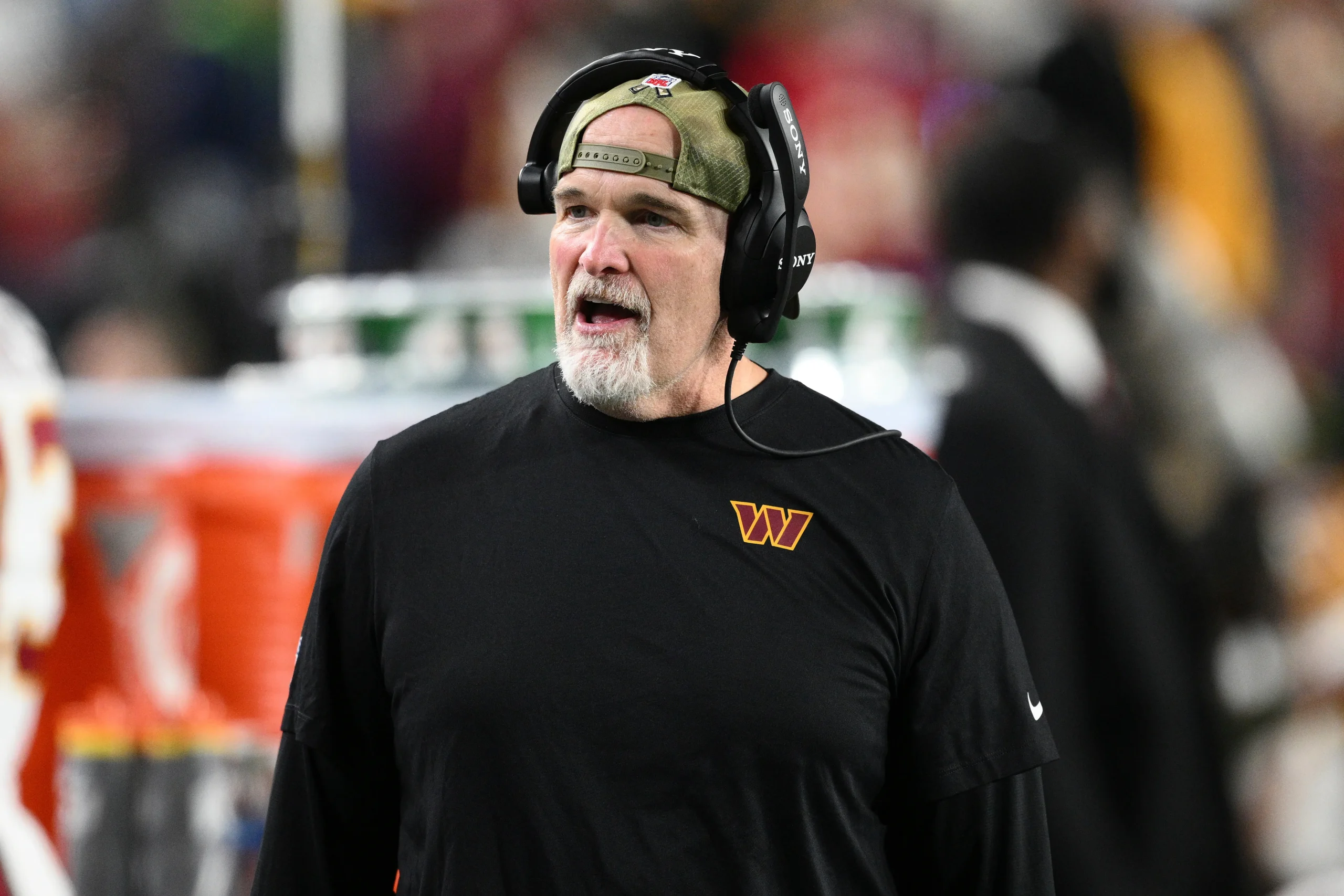 Commanders coach Dan Quinn takes over defensive coordinator duties from ...