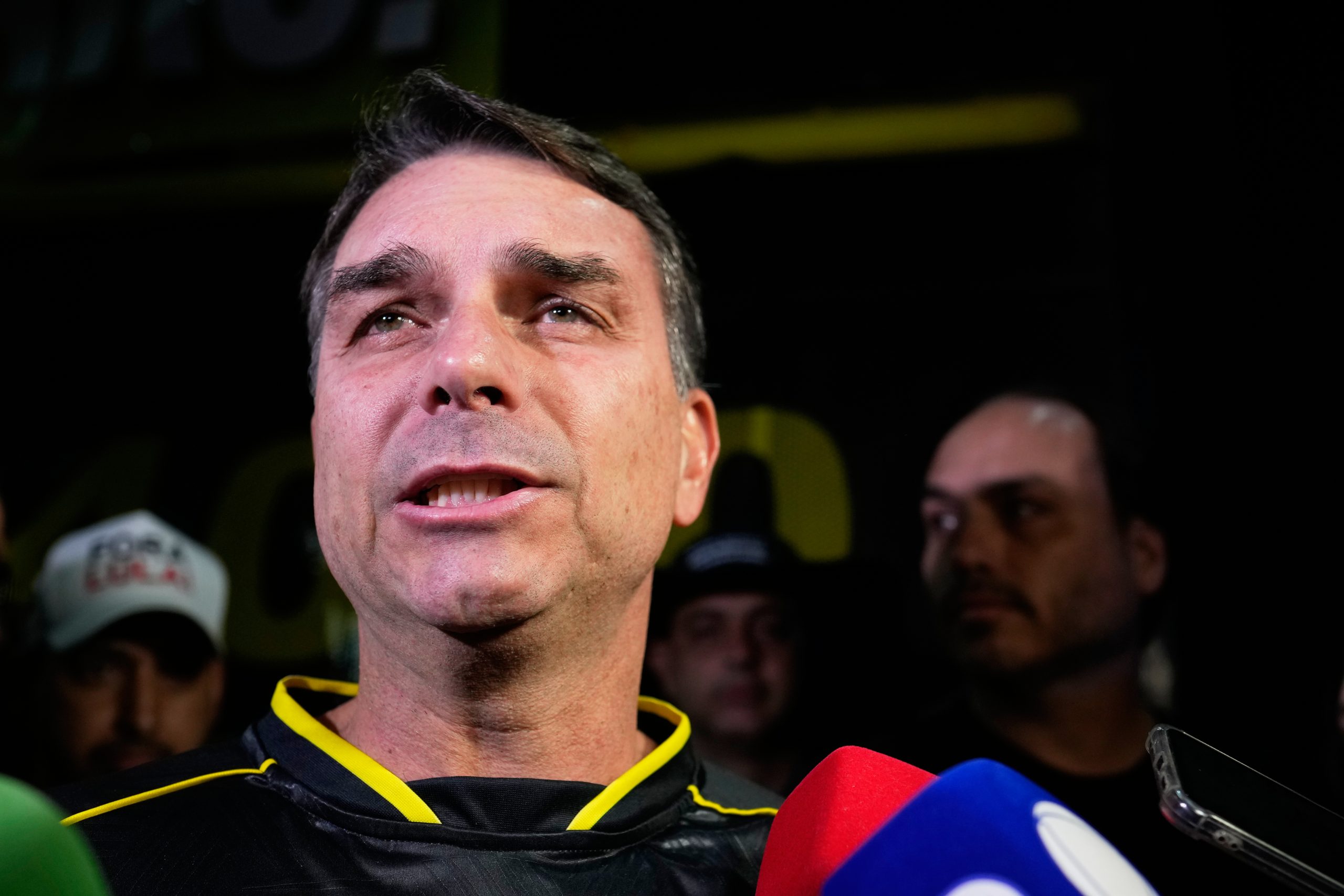 Bolsonaro’s eldest son says he’ll run for Brazil presidency in 2026 ...