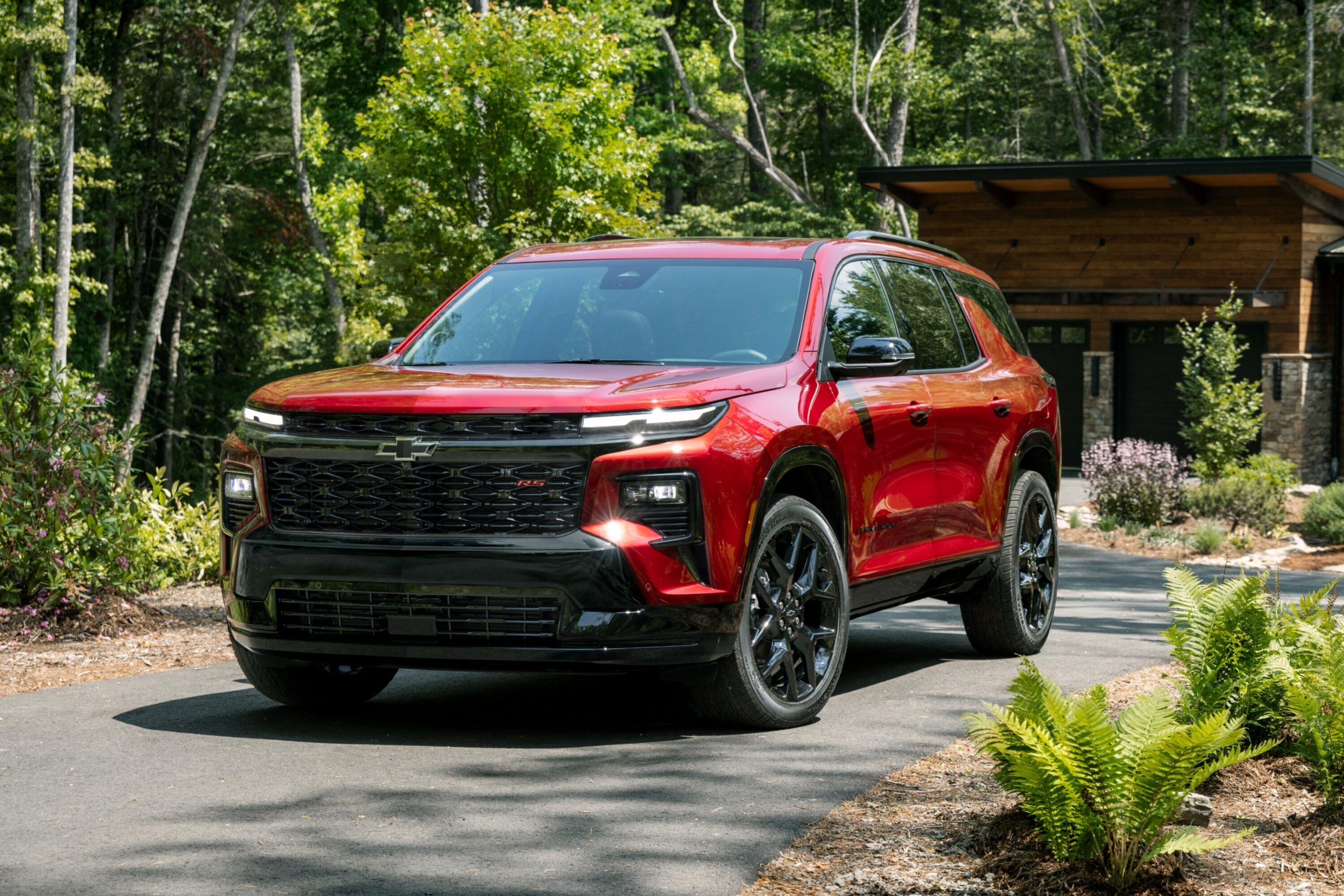 Chevrolet Traverse vs Ford Explorer – News.net