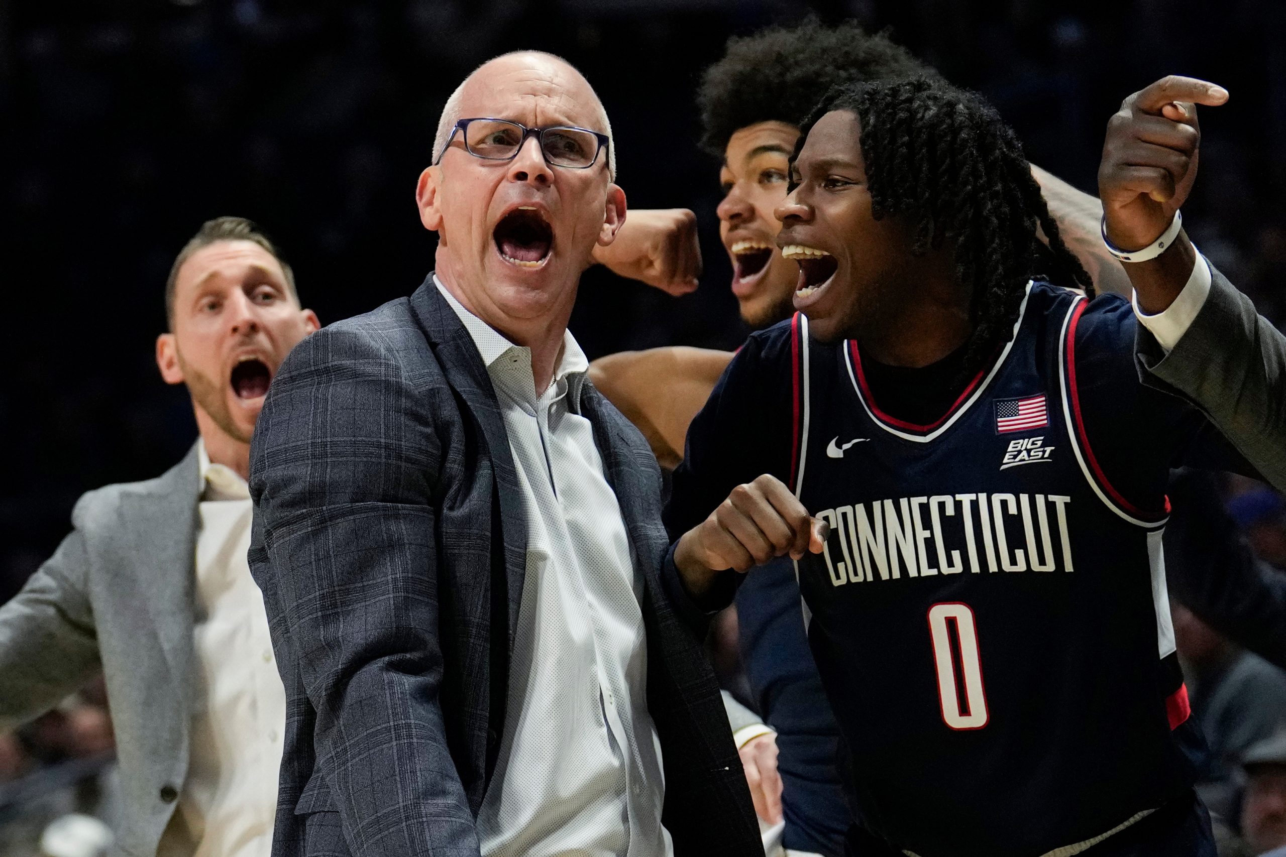 No. 4 UConn beats Xavier 90-67 behind Mullins and Karaban – News.net