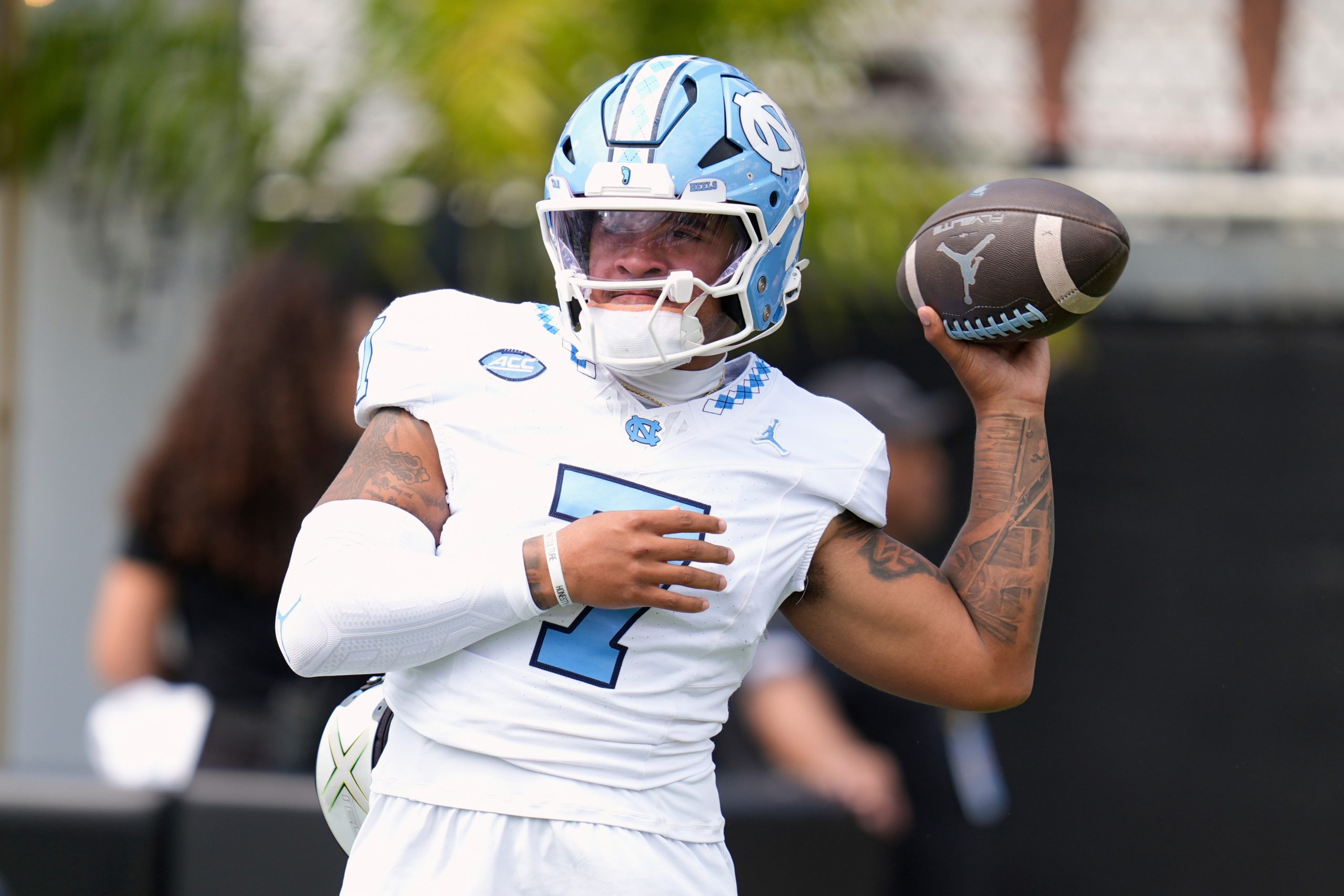 Wake Forest signs UNC transfer QB Gio Lopez in a move from one instate ...