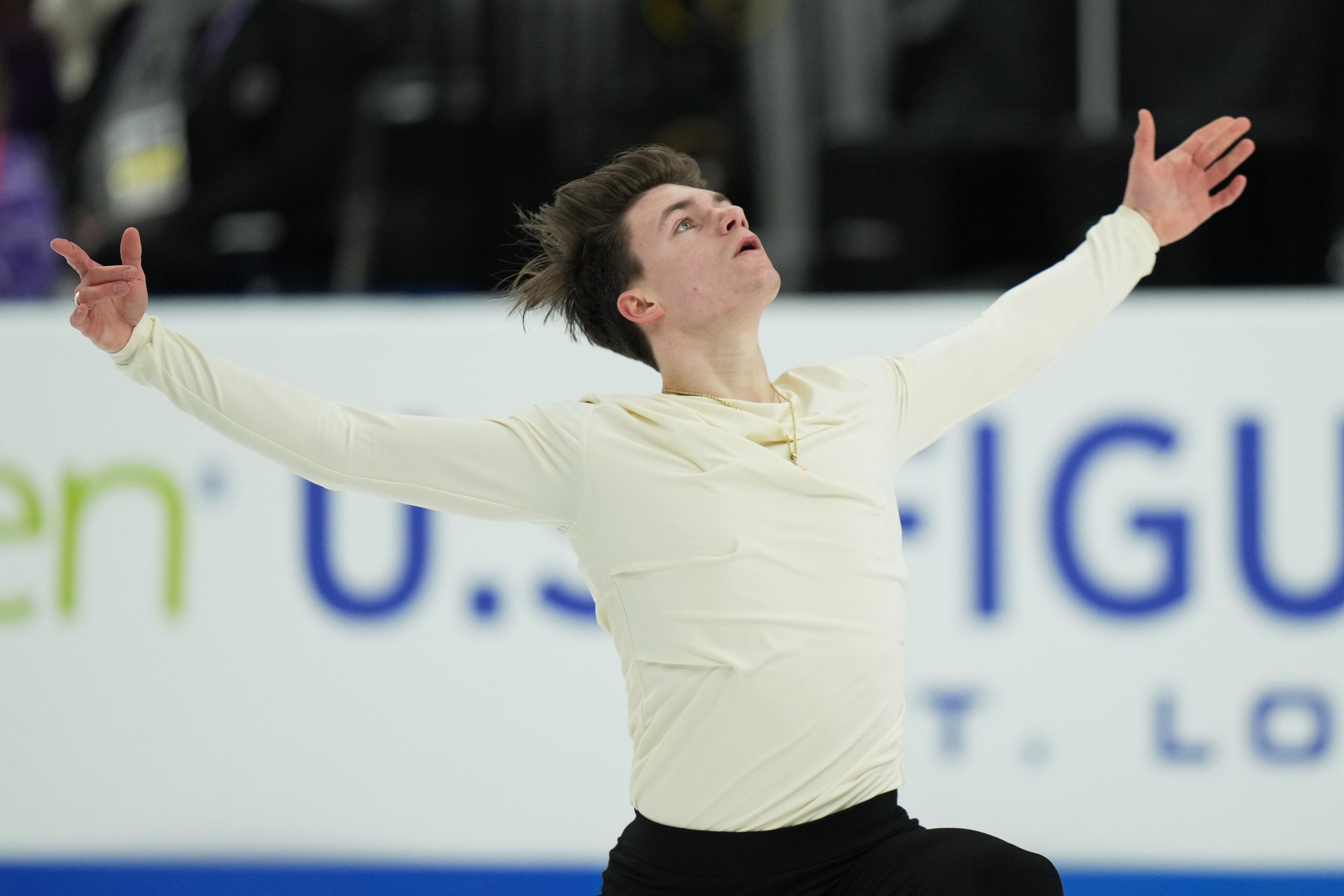 Maxim Naumov’s emotional return to U.S. Figure Skating Championships ...
