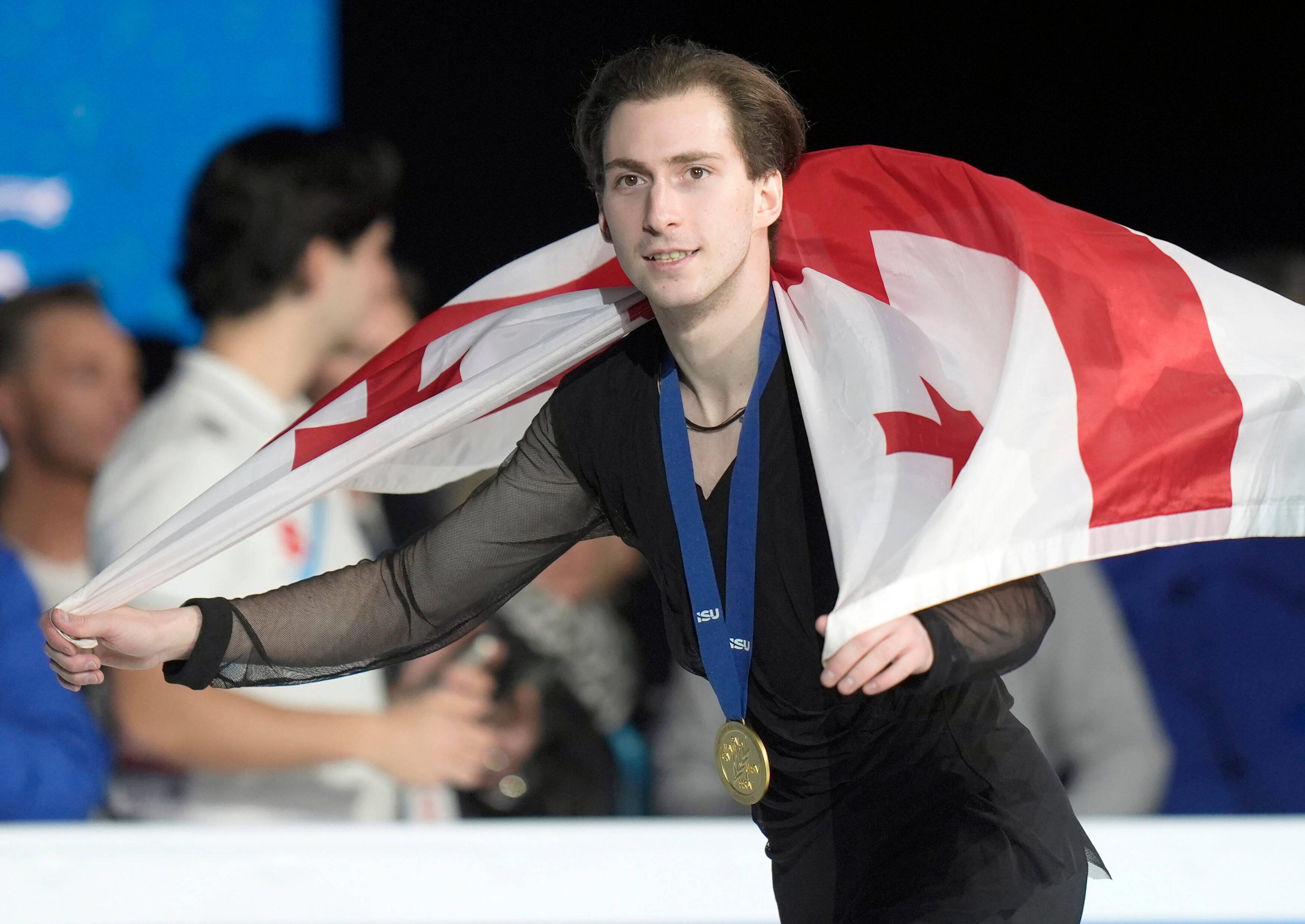 Nika Egadze lands 4 quads and wins European figure skating title ahead ...