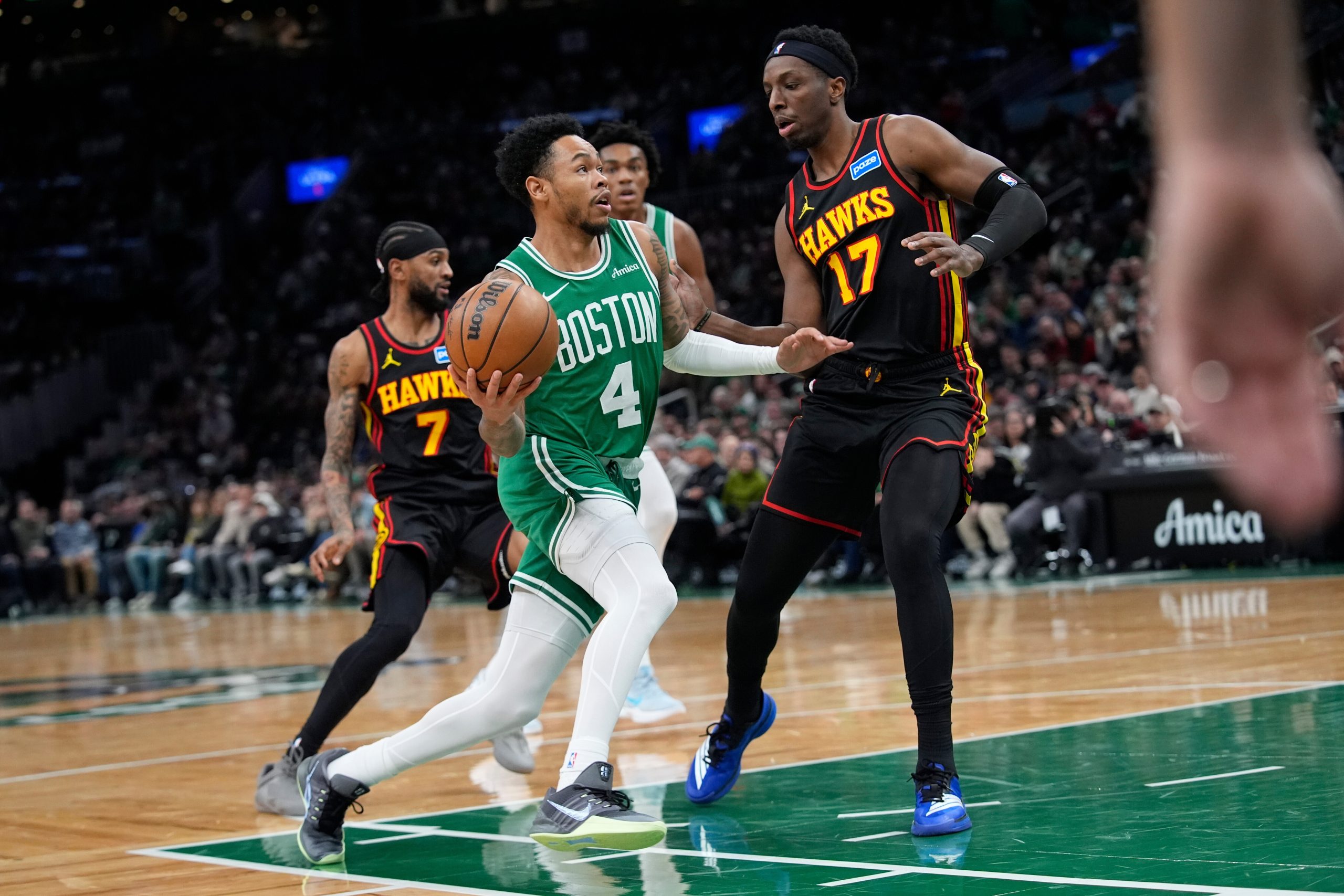 Onyeka Okongwu has a dental fracture after elbow to the face and will ...