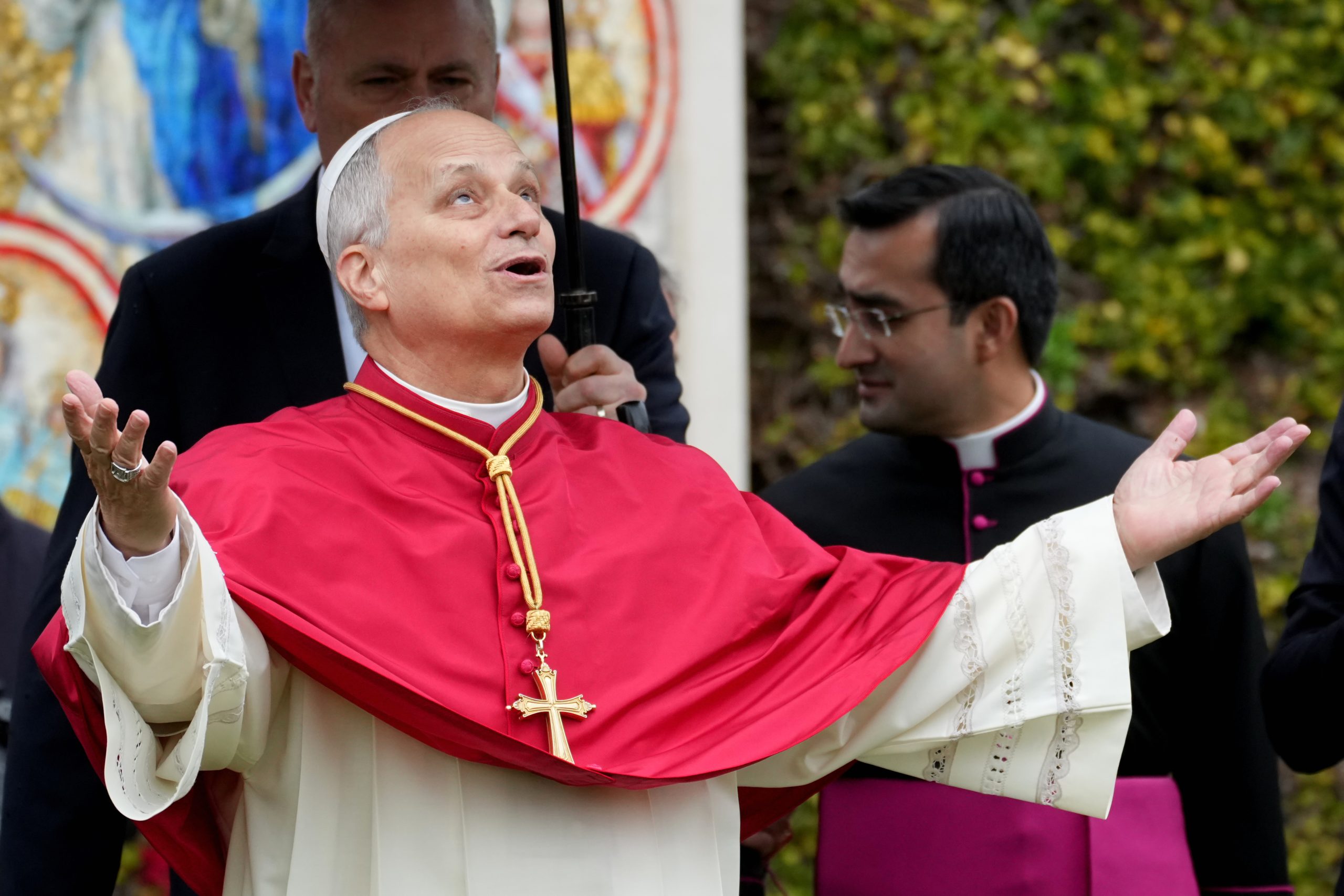 Pope gets invitation to visit Peru during a Vatican garden party, then ...