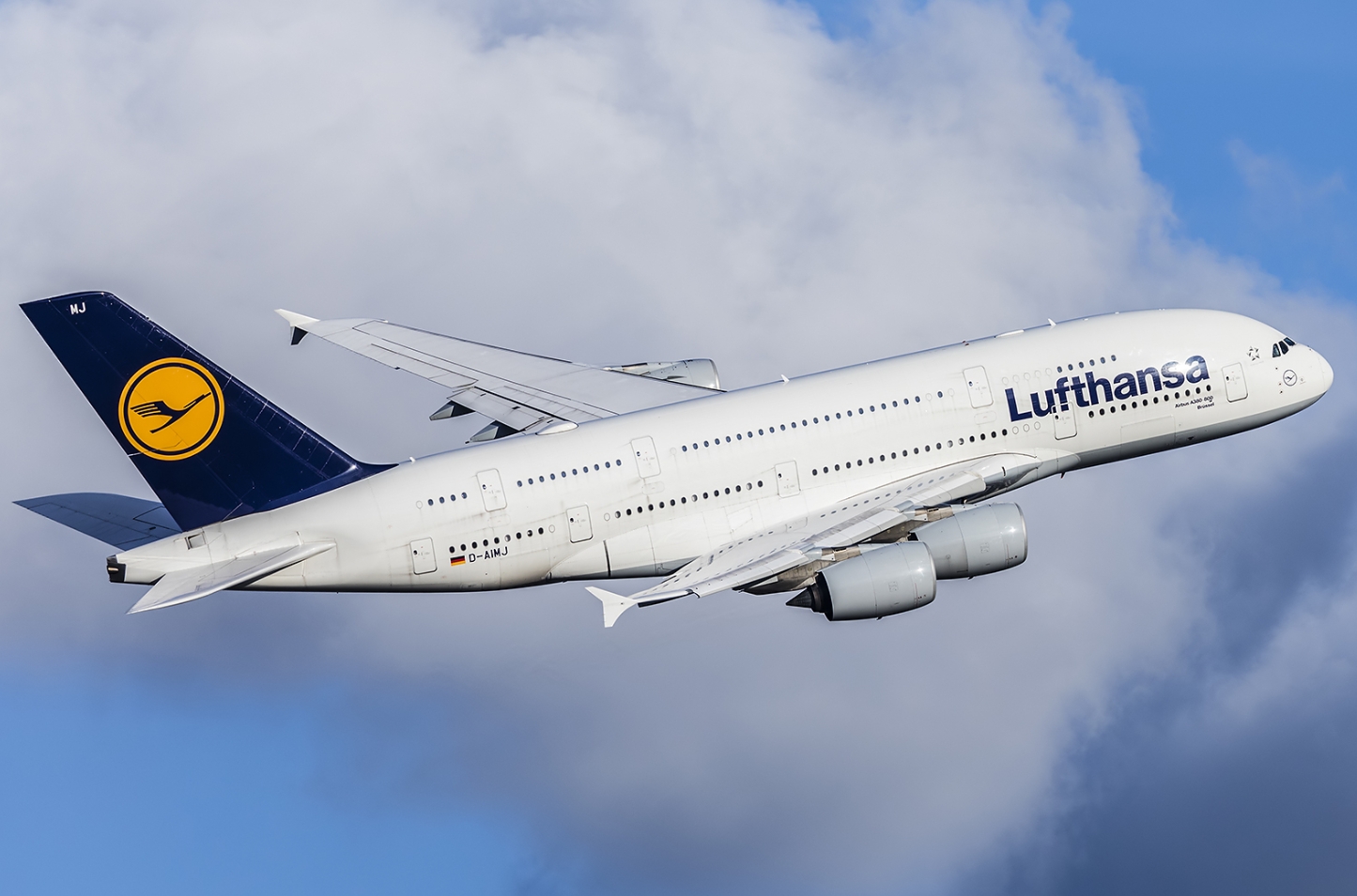 Strikes by German pilot and cabin crew unions force Lufthansa to cancel ...