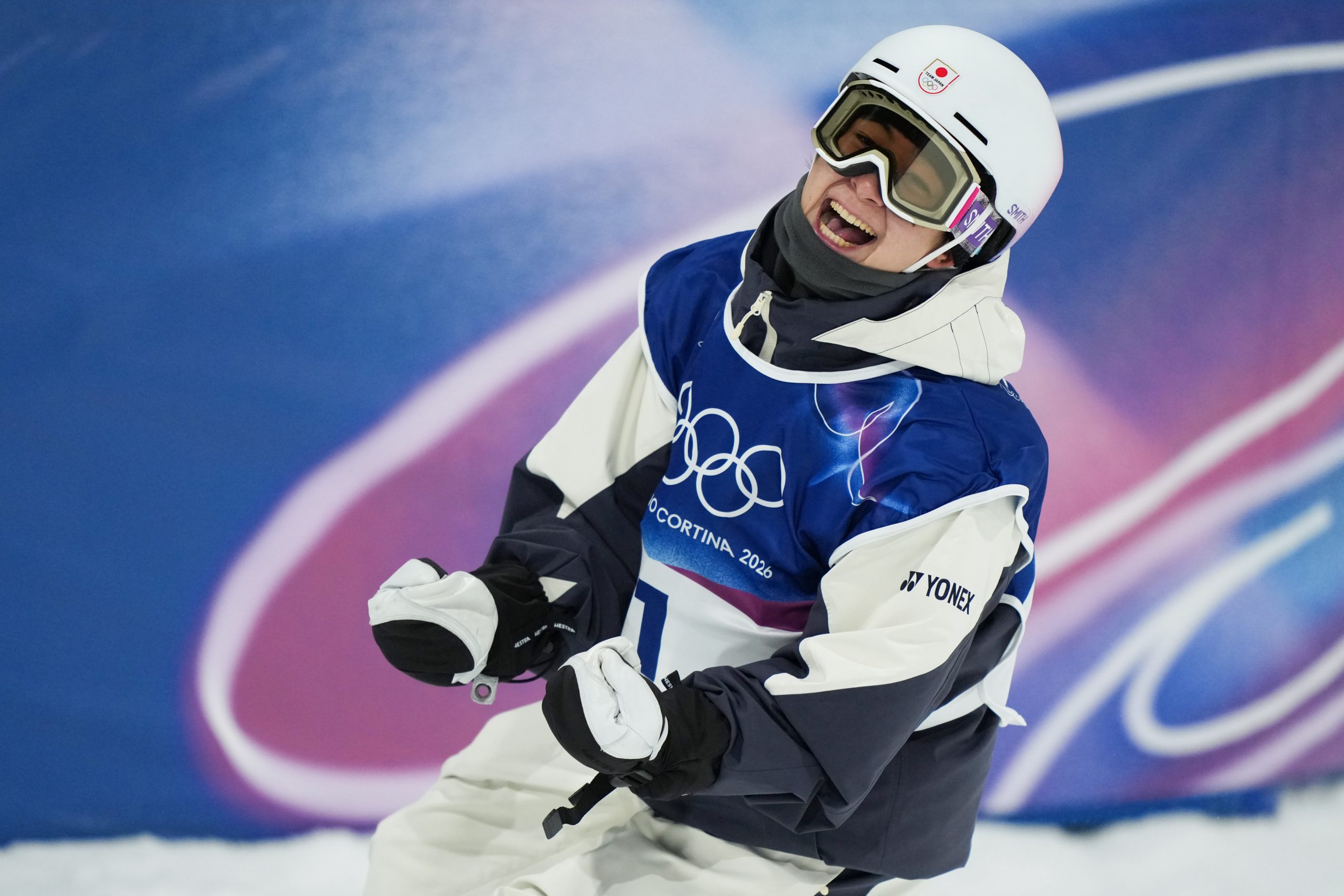 Japanese snowboarder Yuto Totsuka wins Olympic gold in halfpipe ahead ...