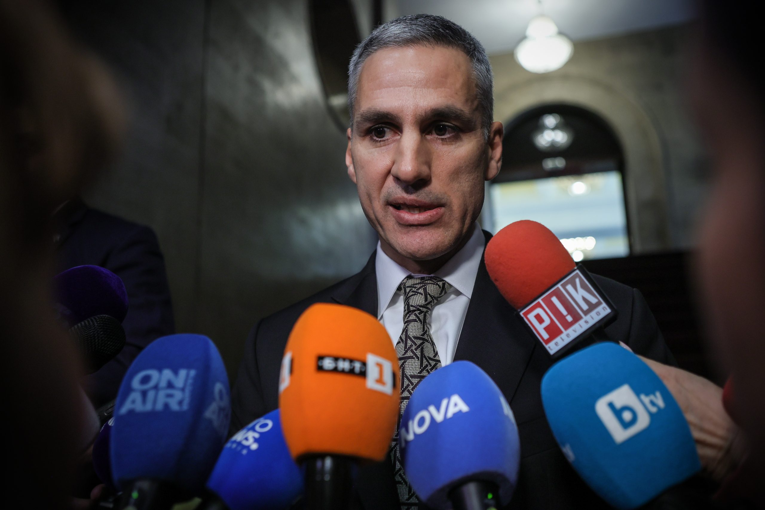 Bulgarian president appoints caretaker government and sets snap ...