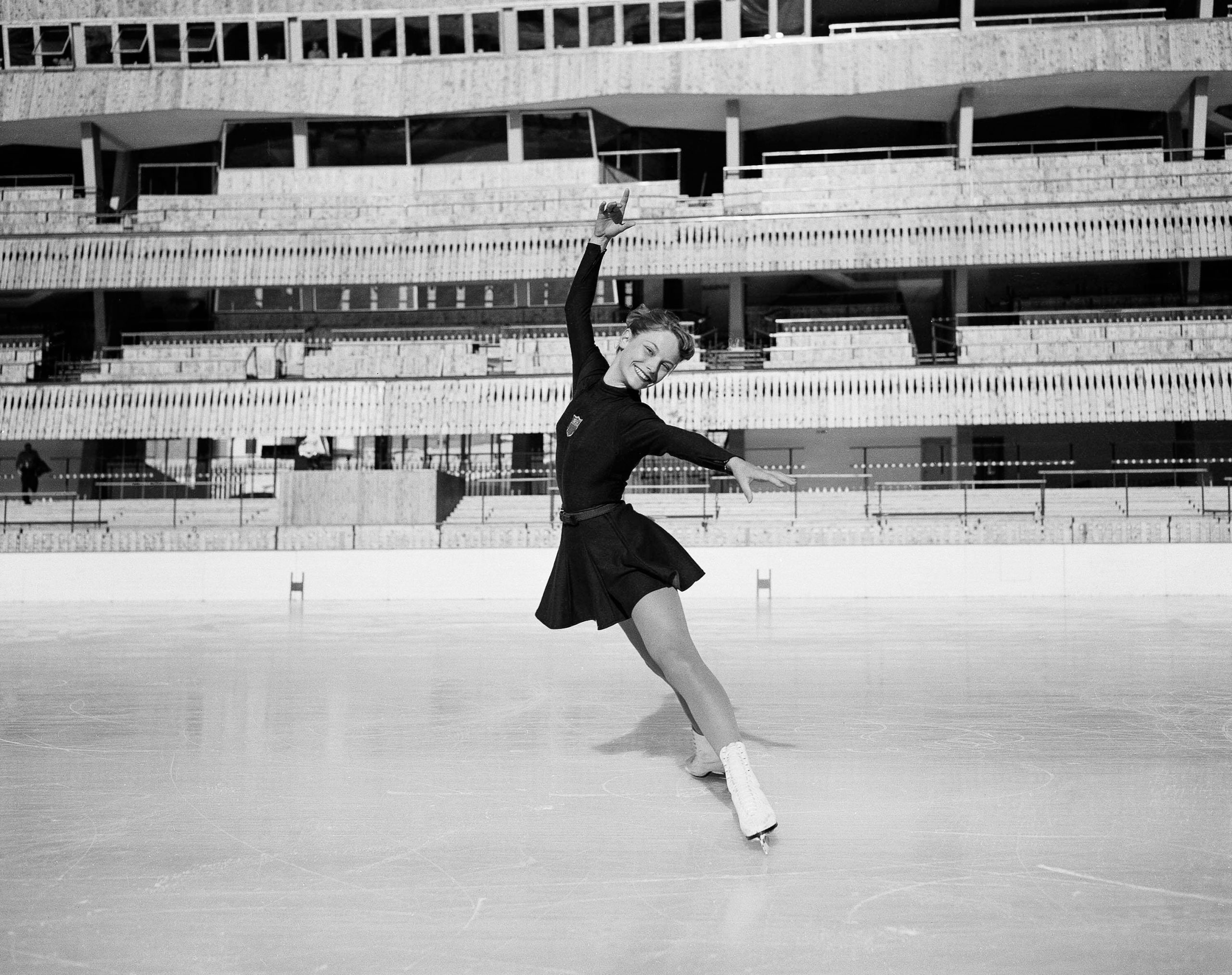 Tenley Albright and Carol Heiss relive their Olympic skating triumph ...