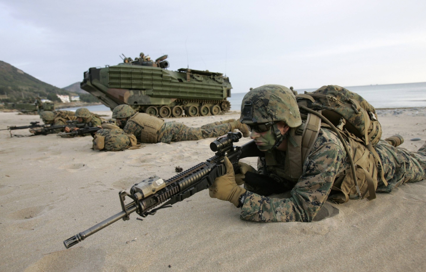 US begins large military drill with South Korea while waging war in the ...