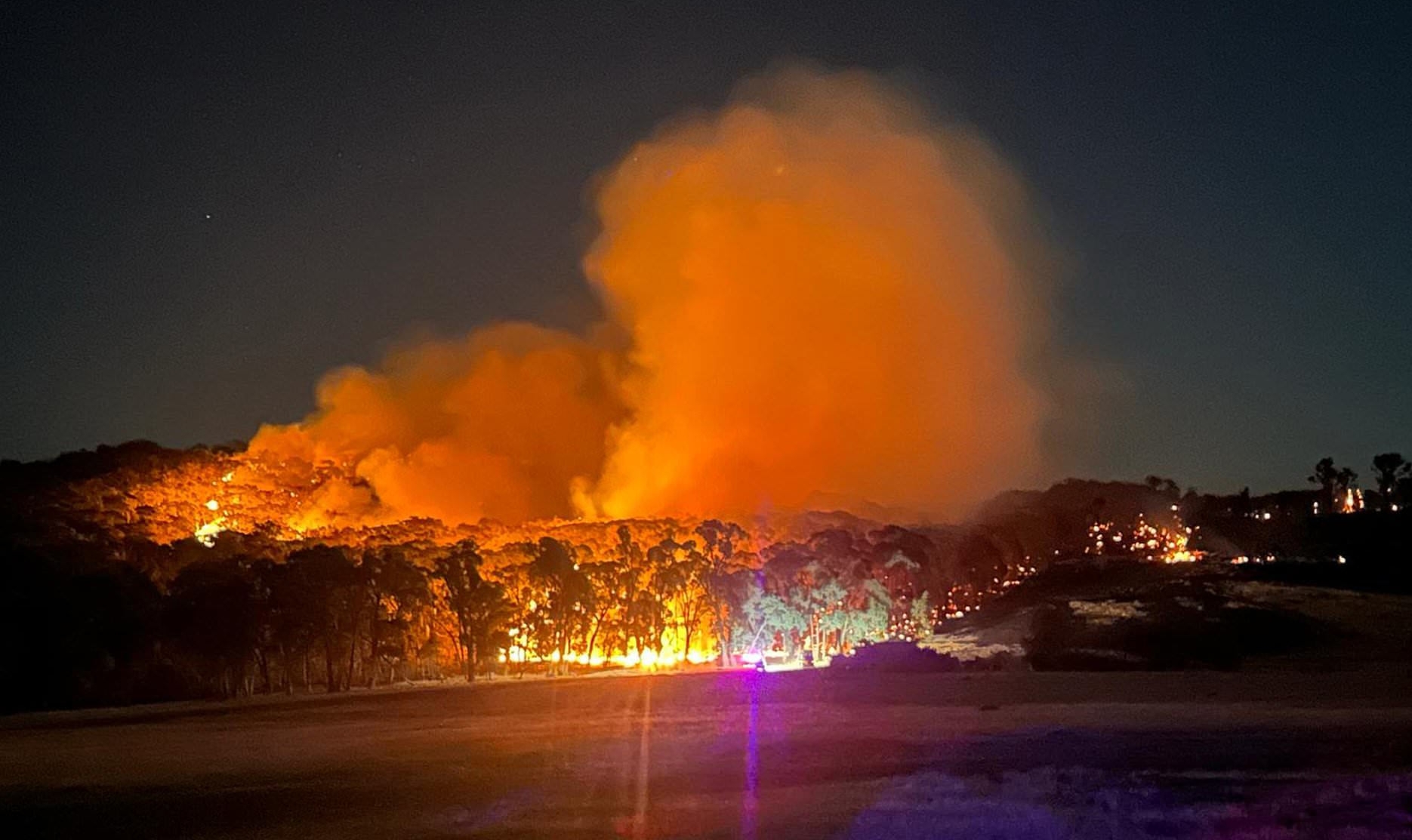 Three Missing as Bushfires Destroy Homes and Push Victoria Into ...